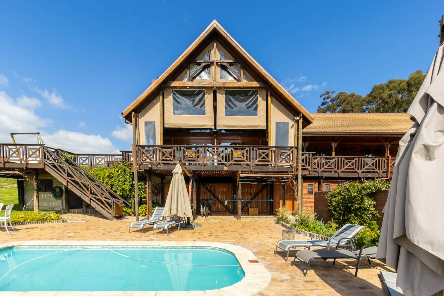 Swimming Pool with a View | Stellenbosch Accommodation